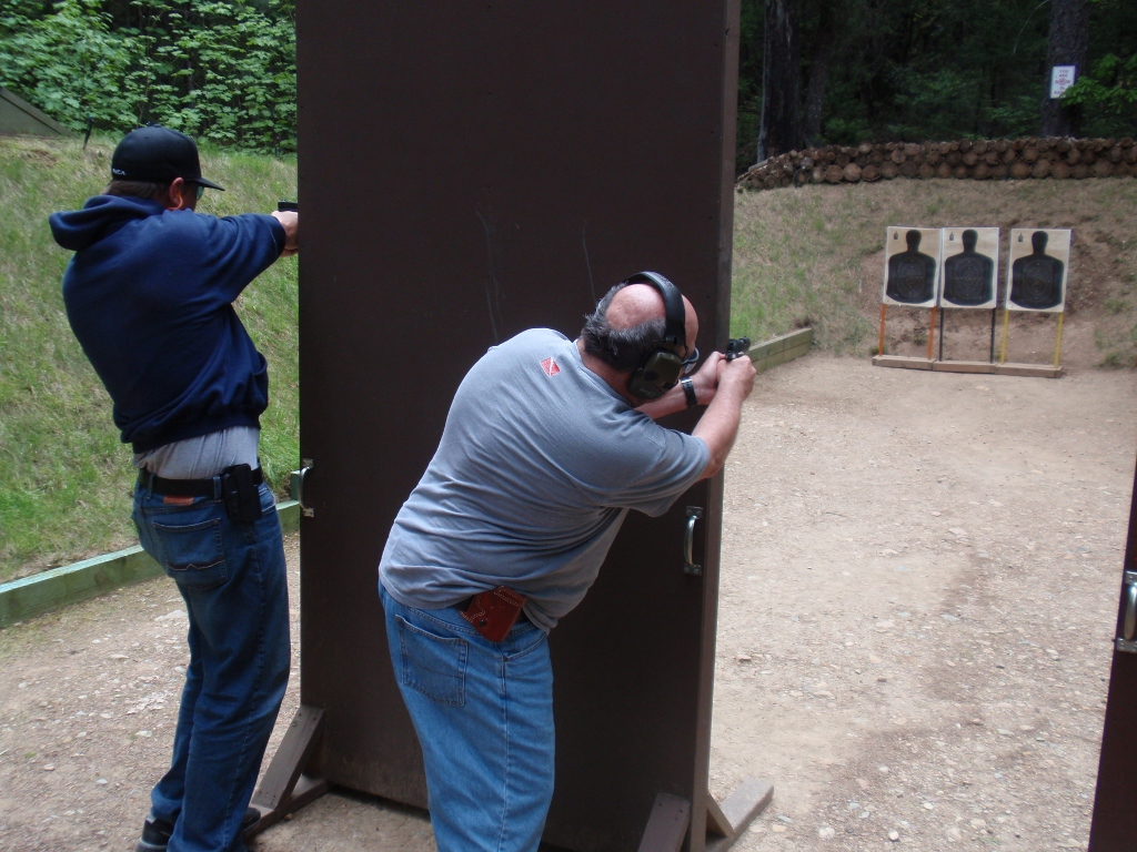 Intermediate Handgun | Bullseye Tactical Firearms Training